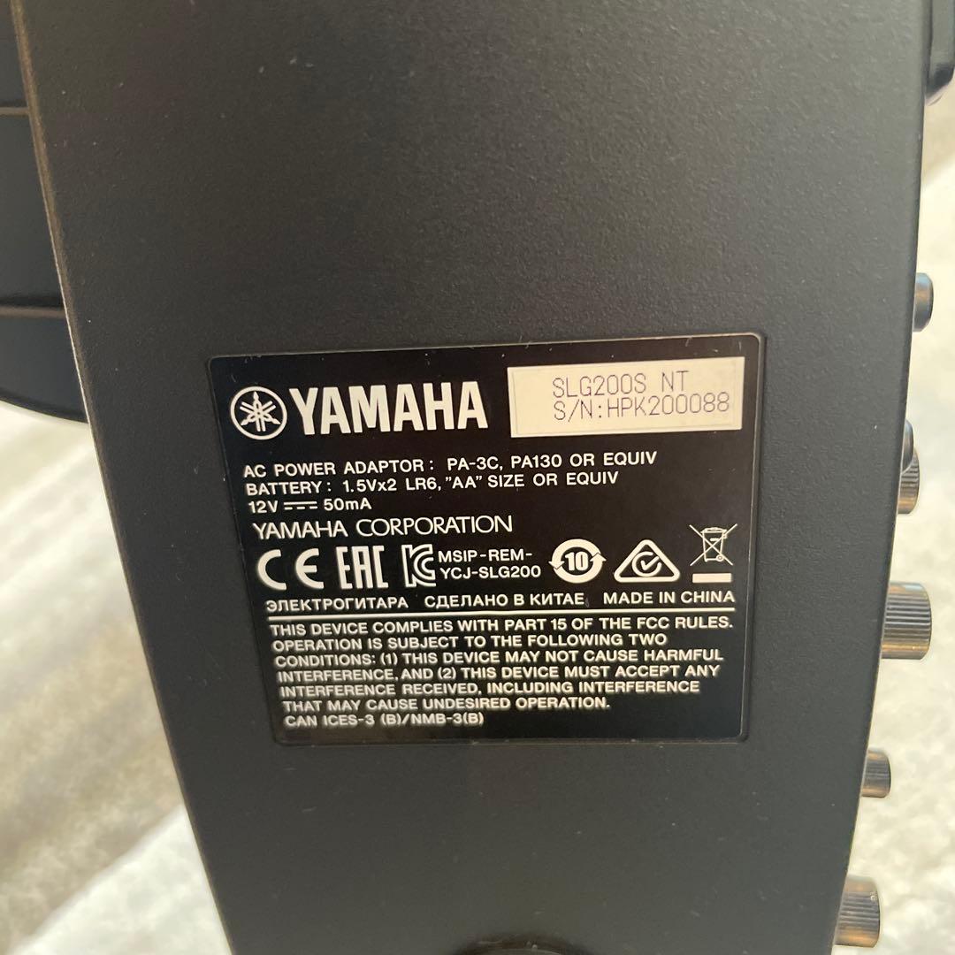 美品　YAMAHA SLG200S NT ナチュラル　サイレントギター