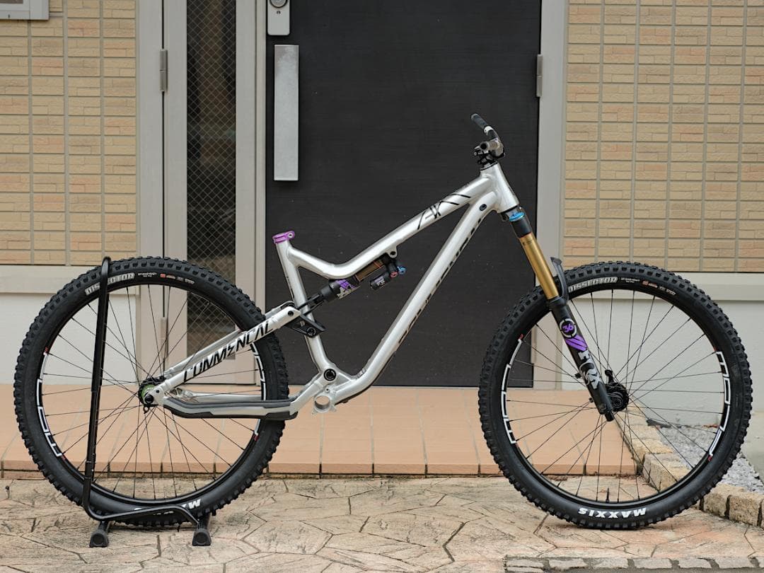 Commencal  AM V4.2 コメンサル サス+ホイールSet