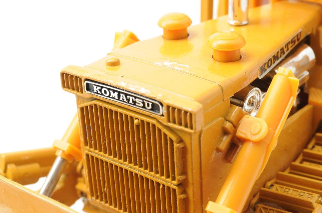 KOMATSU コマツ ブルドーザ D455A 1/50 金属履帯 ダイヤペット