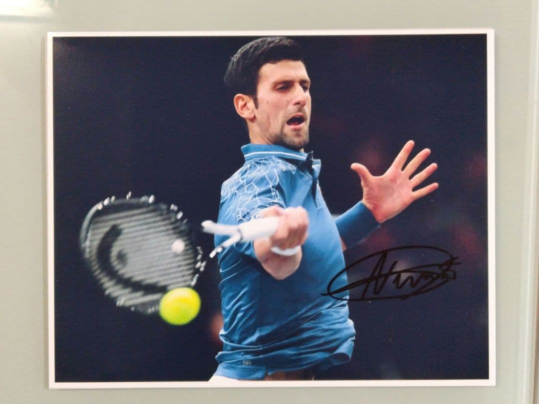 セール…ノバク・ジョコビッチ直筆サイン入り超大型写真…Novak Đoković