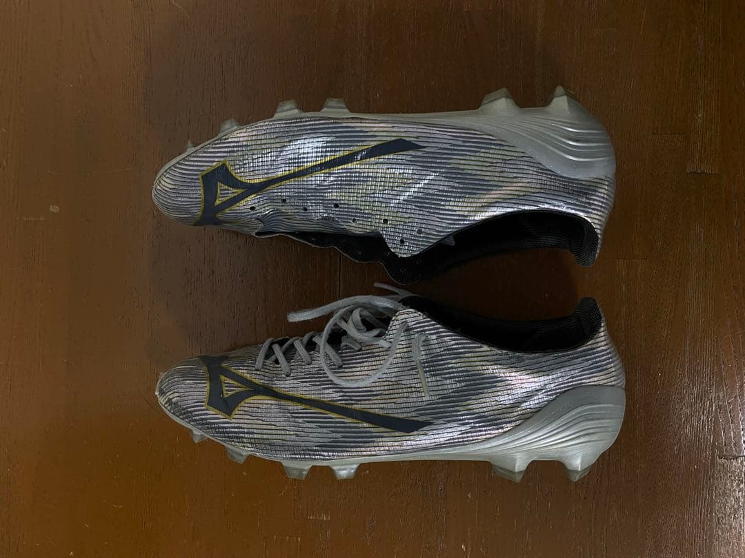 Mizuno Morelia Neo III サッカーシューズ