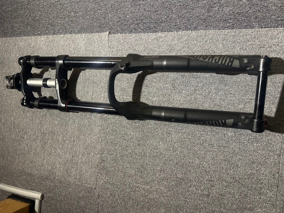 RockShox BOXXER サスペンションフォーク　racefaceポスト付