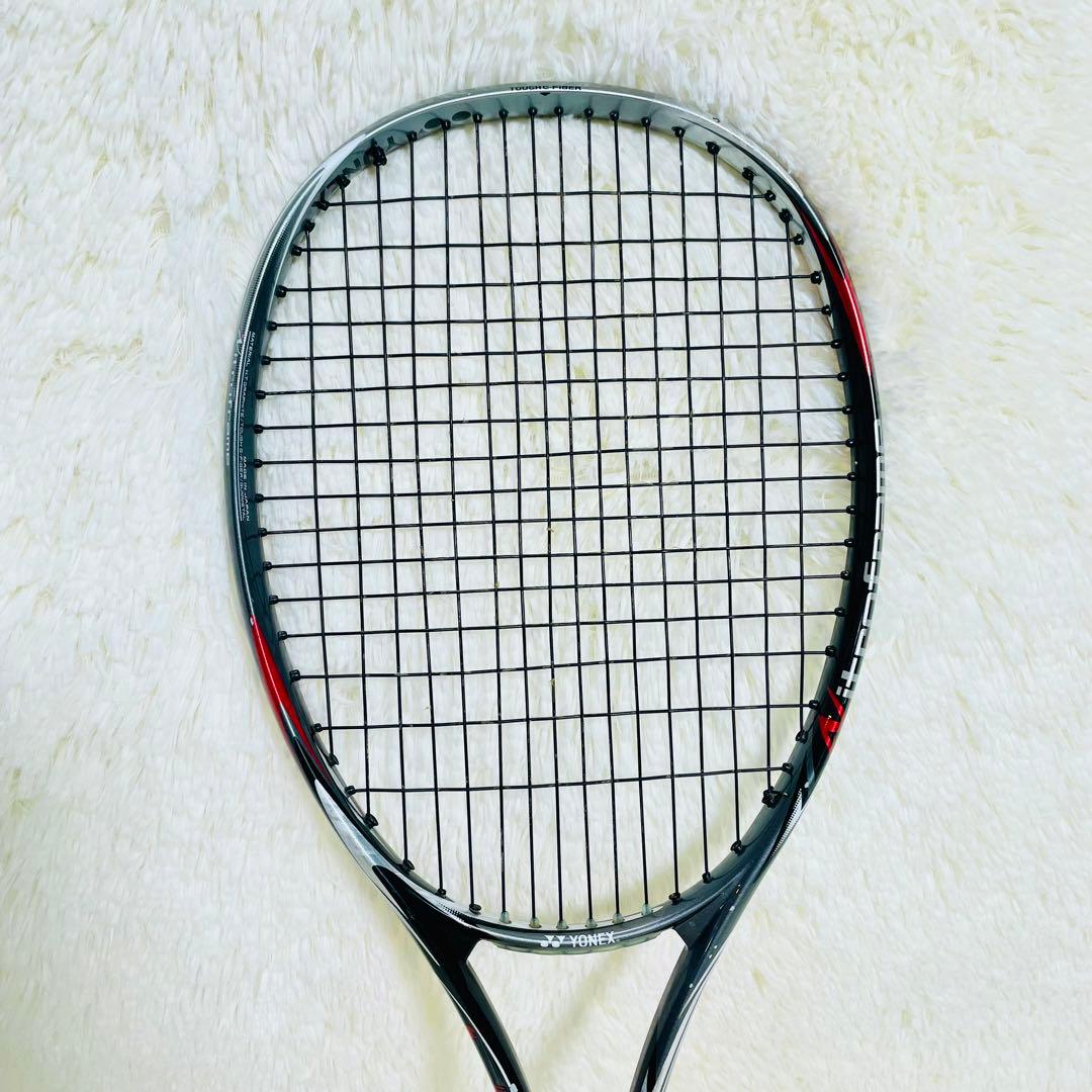 美品　YONEX NEXIGA 70V LIMITED EDISION