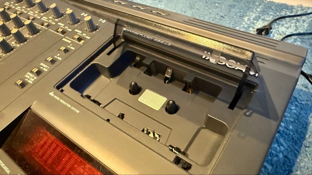 TASCAM MTR PORTASTUDIO 424MKII 本体のみ