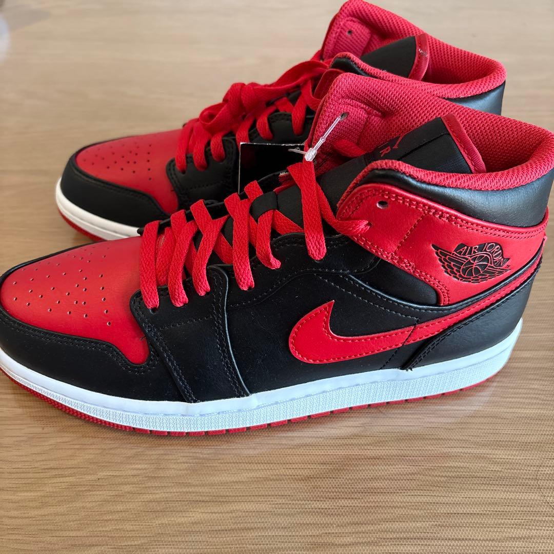 Nike Air Jordan 1 Mid ブラック/レッド