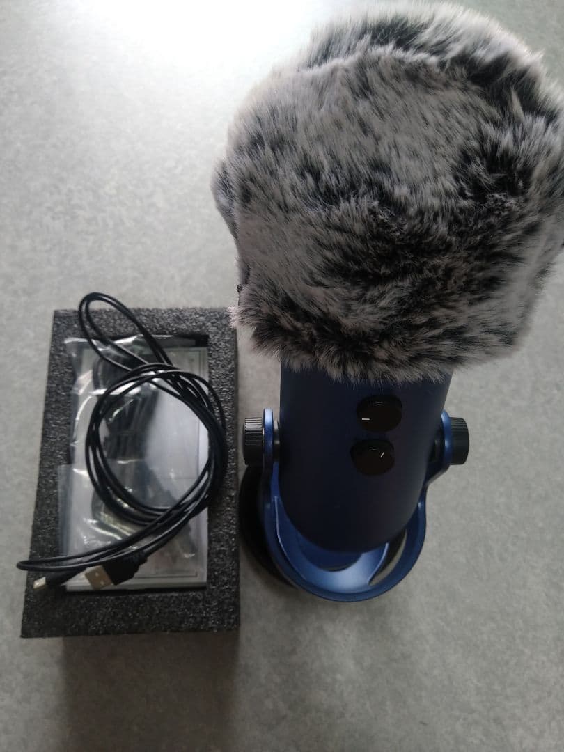 Blue Yeti コンデンサーマイク 青