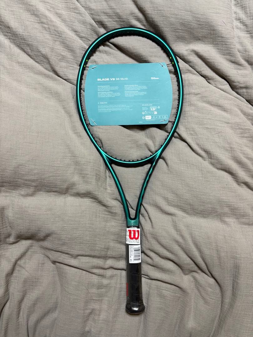 Wilson BLADE V9 テニスラケット 新品 ウィルソン