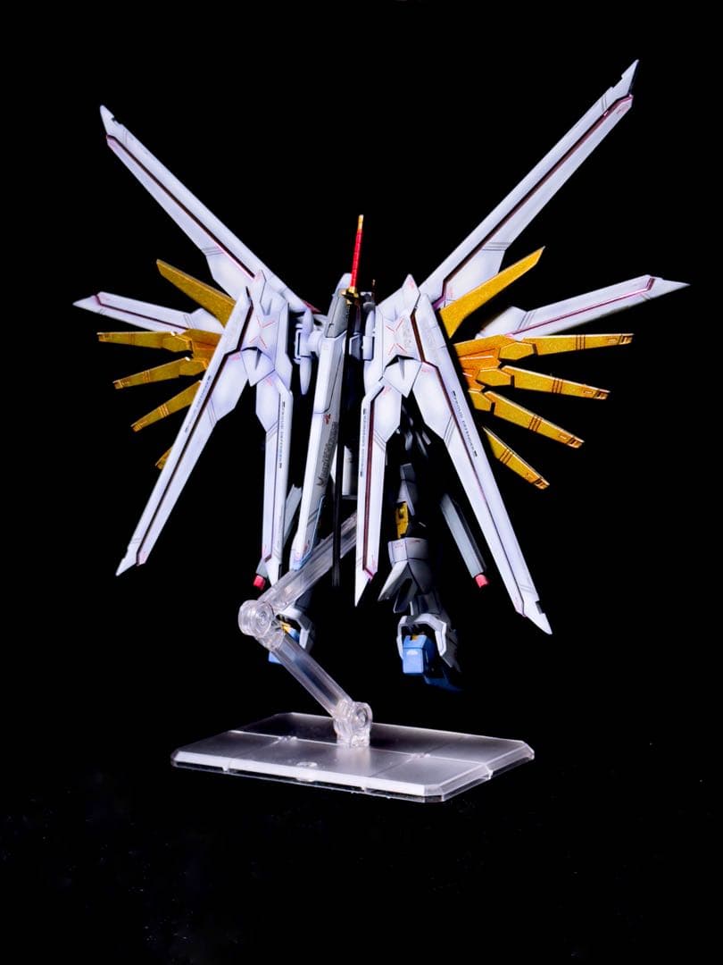 HG マイティーストライクフリーダムガンダム グラデーション塗装 塗装済み完成品