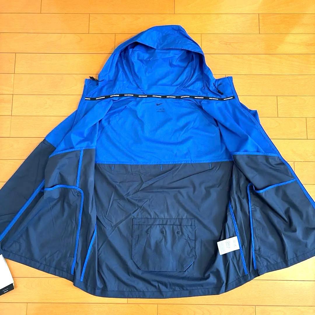 新品　ナイキ レペル　ウィンドブレーカーXLサイズ