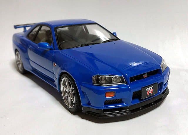 タミヤ　１／２４　ニッサン　スカイライン　GT-R　Ｖスペック（Ｒ３４）完成品