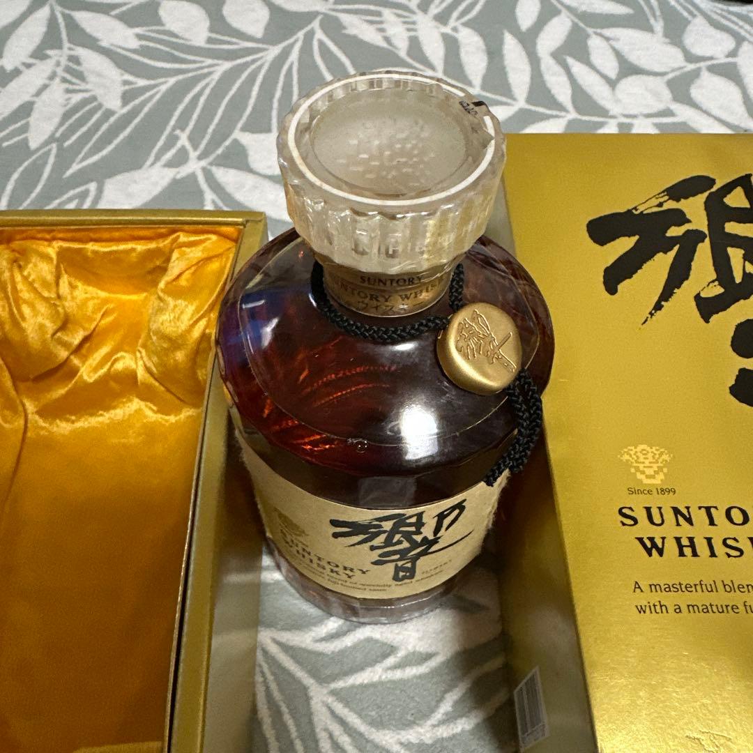 Suntory Hibiki ウイスキー ゴールドボックス入り