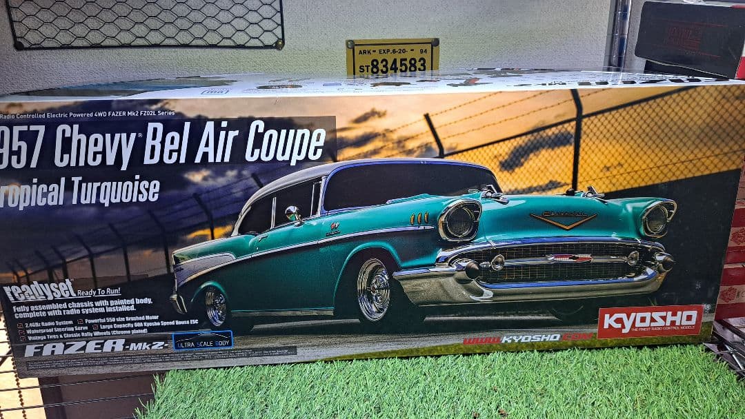 ホビーラジコン Kyosho 1957 Chevy Bel Air Coupe FazerMk2