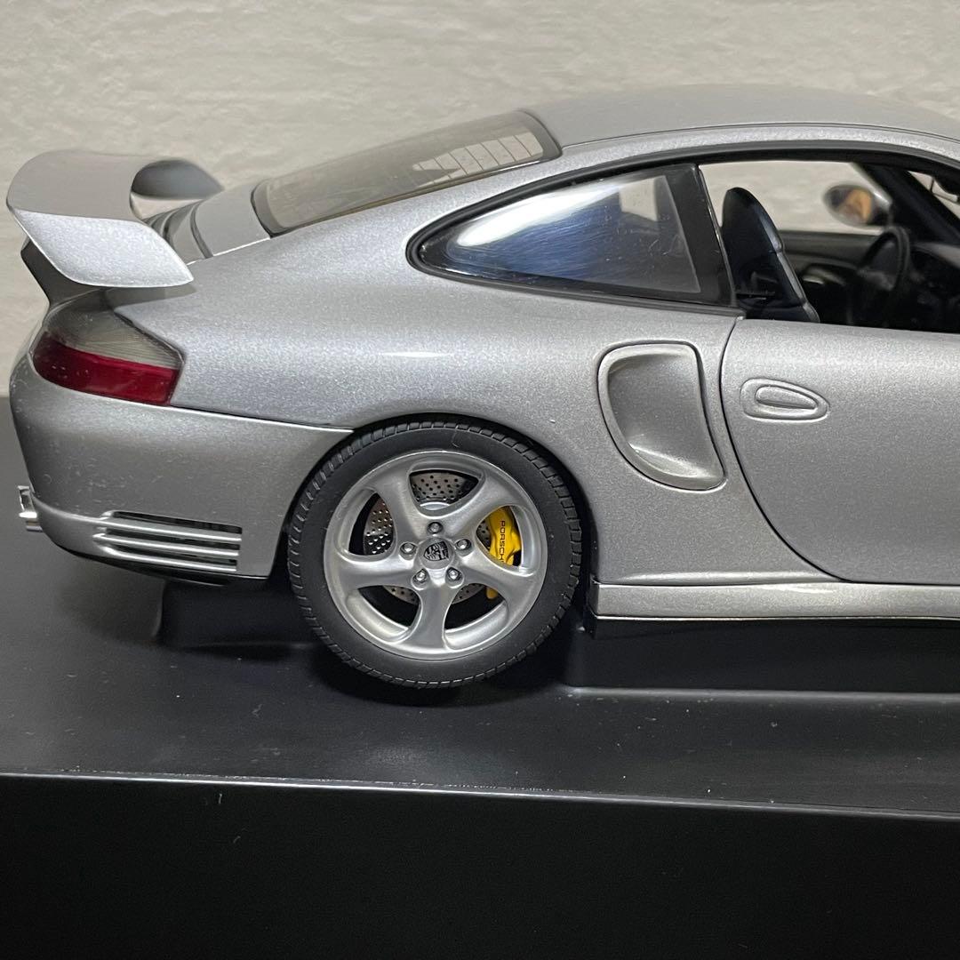 オートアート 1/18 Porsche 911 GT2 シルバー