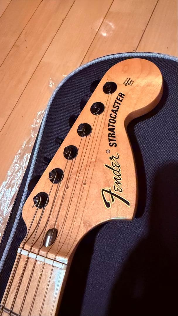 Fender Stratocaster サンバースト