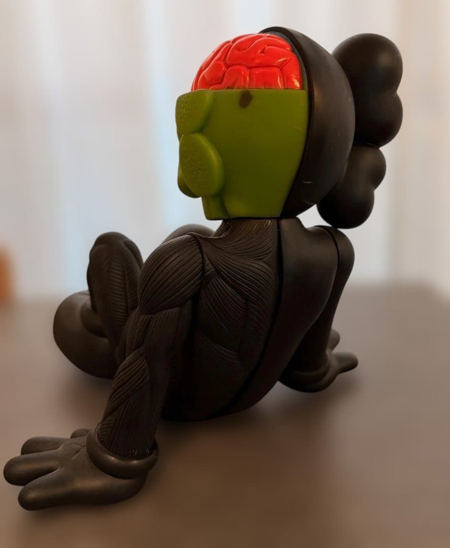 カウズ KAWS フィギュア MEDICOM TOY