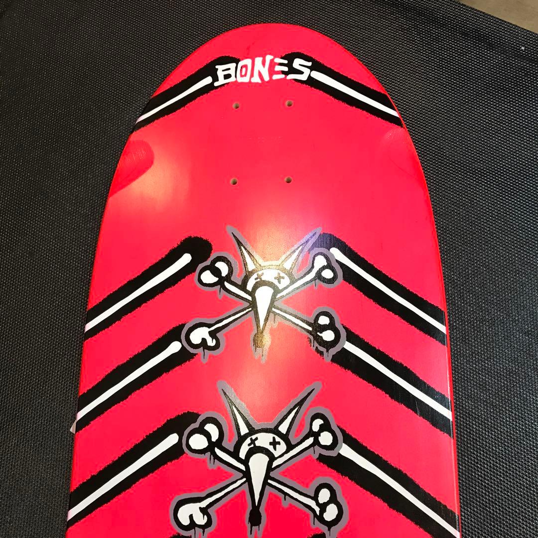 パウエル　Powell Peralta Bones スケートボードデッキ