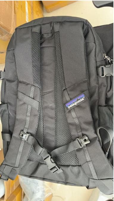 Patagonia Refugioバックパックブラック26L
