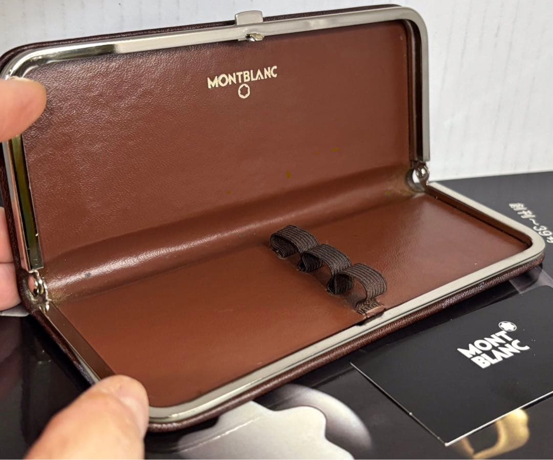 ⭐️レアで貴重❗️かなり稀少なヴィンテージCLASSICペンポーチ3本差⭐️モンブラン