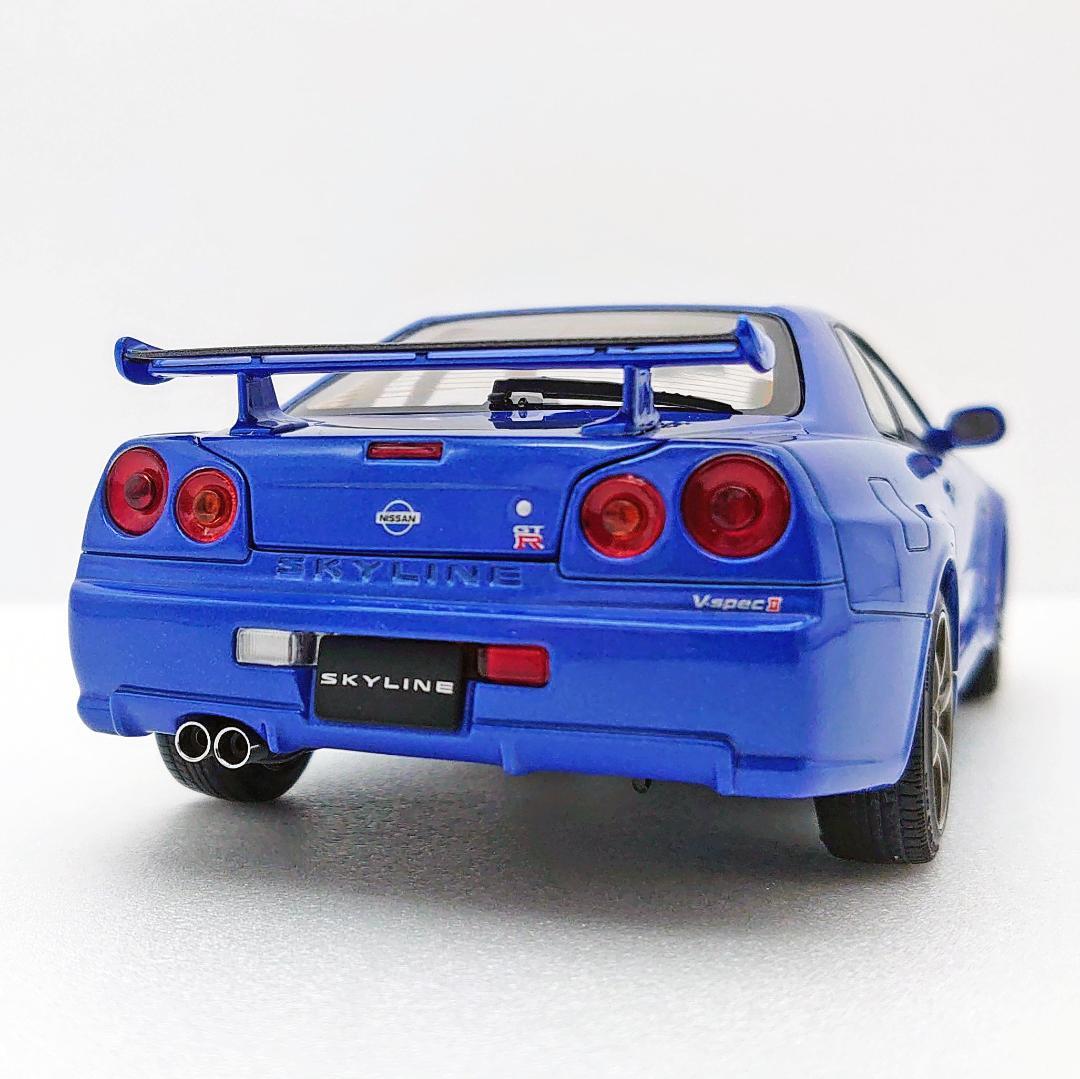 EBBRO　1/24　ニッサン　スカイライン　GT-R　R34　V-SPEC　Ⅱ