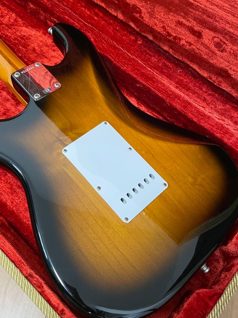 Fender USA American Vintage '57 リフレット済