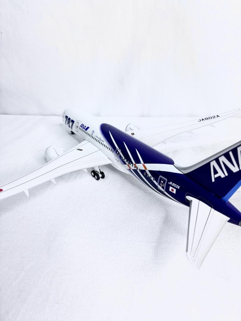 ANA ◼︎ BOEING 787-8 NH20051　航空機模型　全日空商事