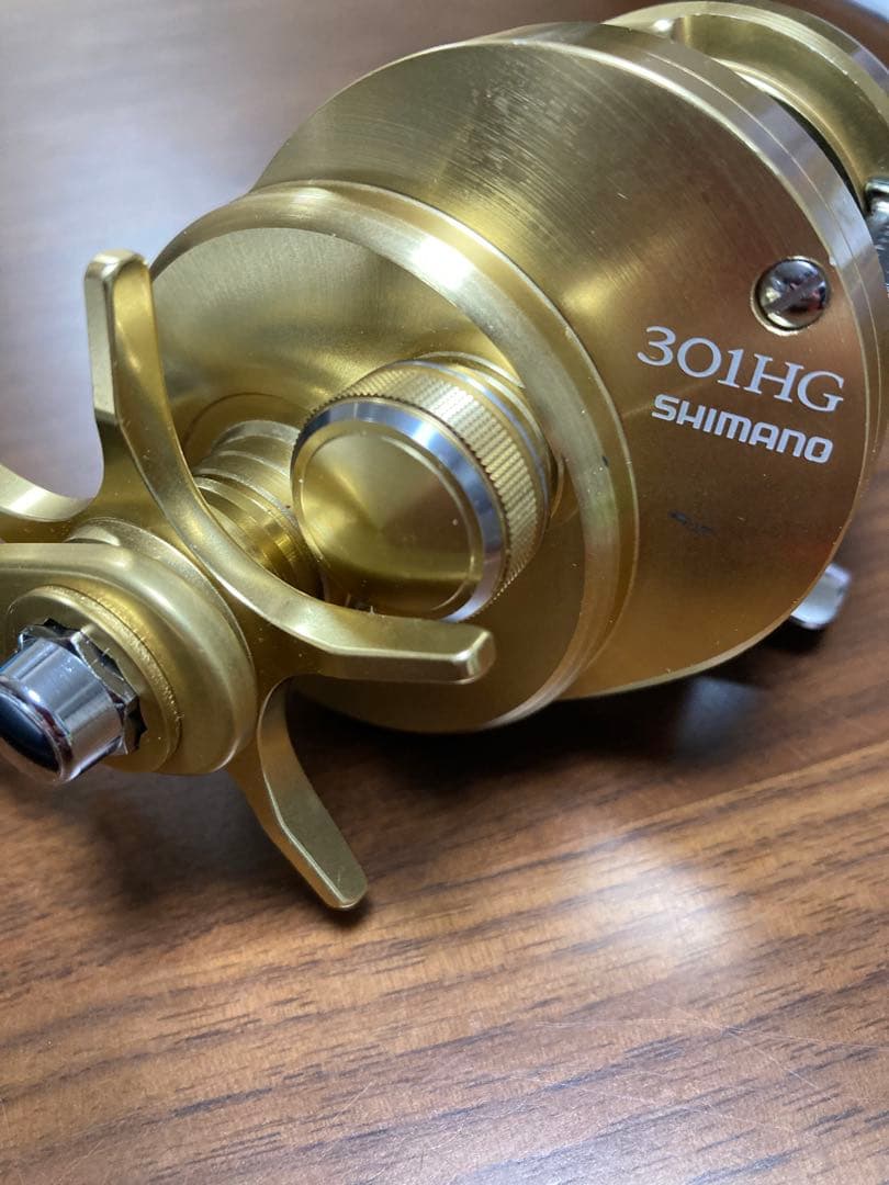 SHIMANO OCEA CONQUEST 301HG ベイトリール　⑥