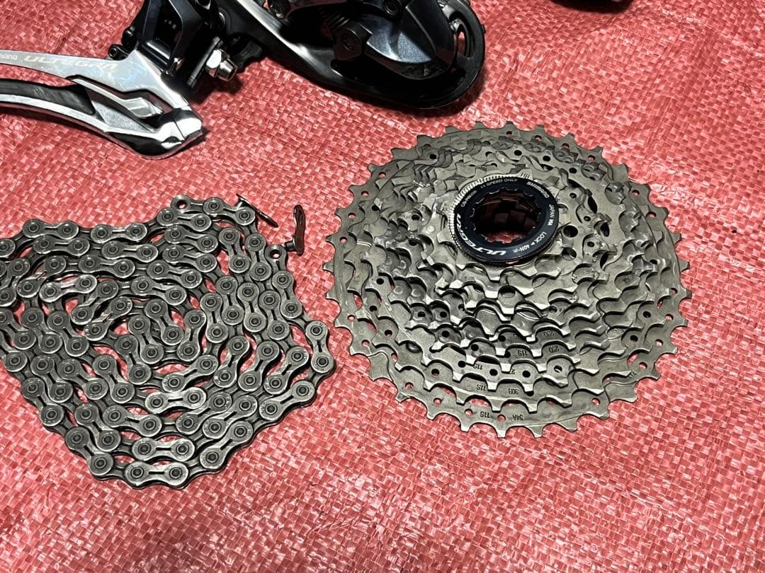 なお＊ Shimano ultegra r8000 コンポーネント