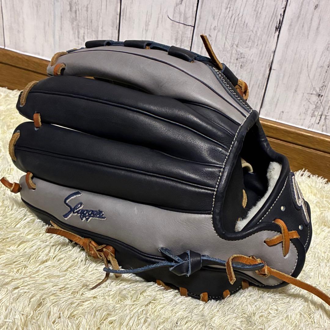 Slugger シルバー　黒　野球　グローブ True Professional