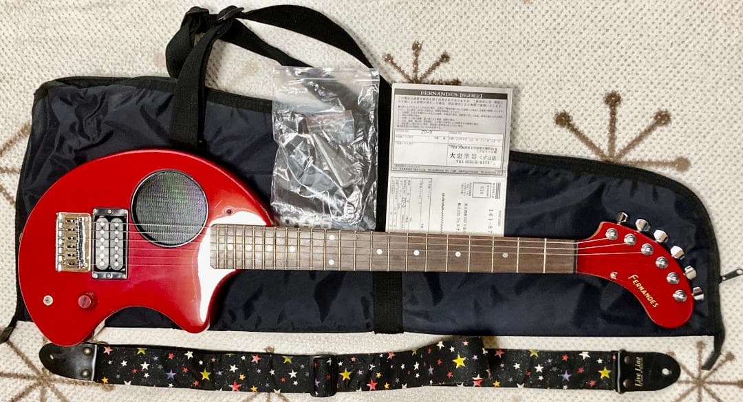 にっと！FERNANDES ZO-3　アンプ内蔵 専用ソフトケース付