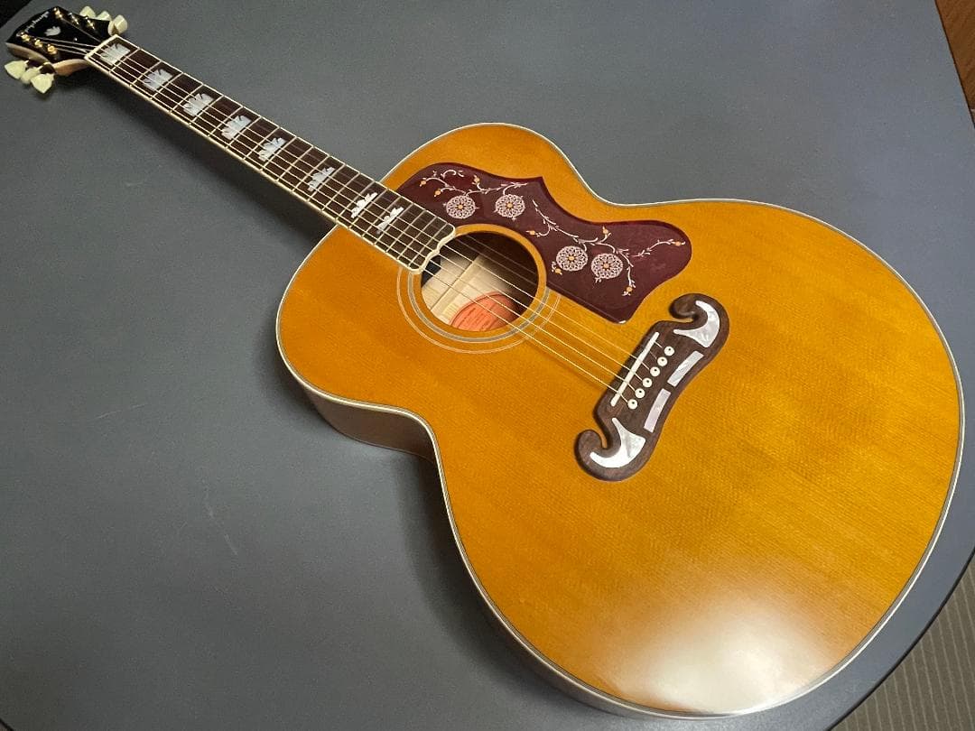 Epiphone Masterbilt J-200 オール単板