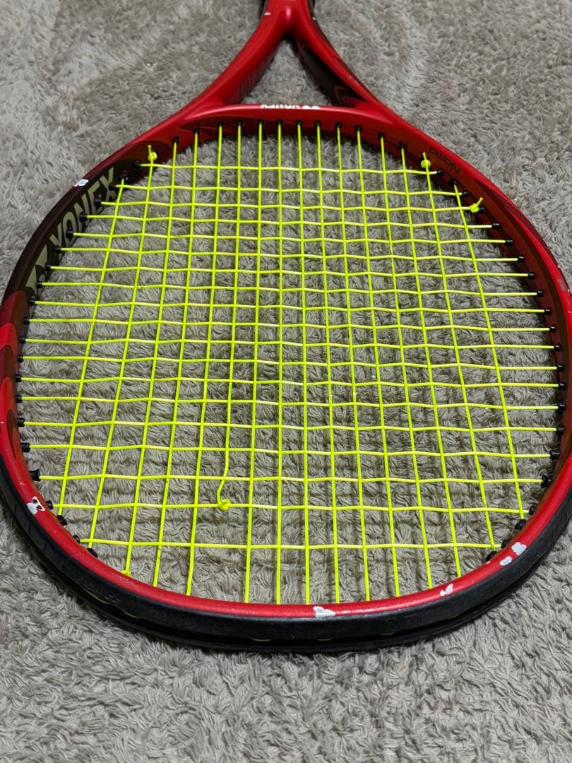 YONEX VCORE 100 テニスラケット　LG2