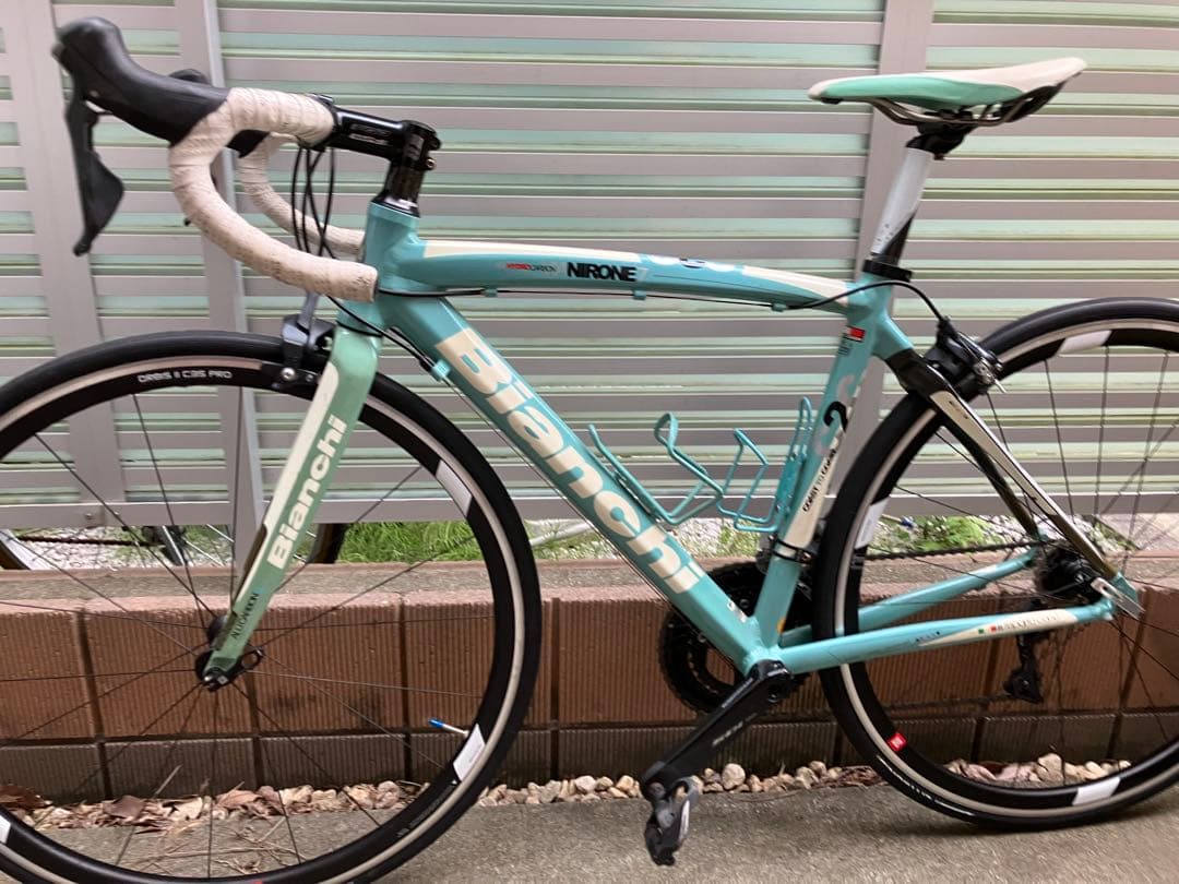 Bianchi Nirone ロードバイク R8000アルテグラ　MIX中古