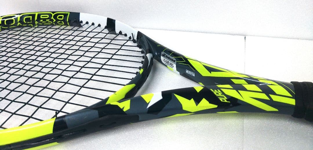 Babolat Pure aero ピュアアエロ　G2　300g