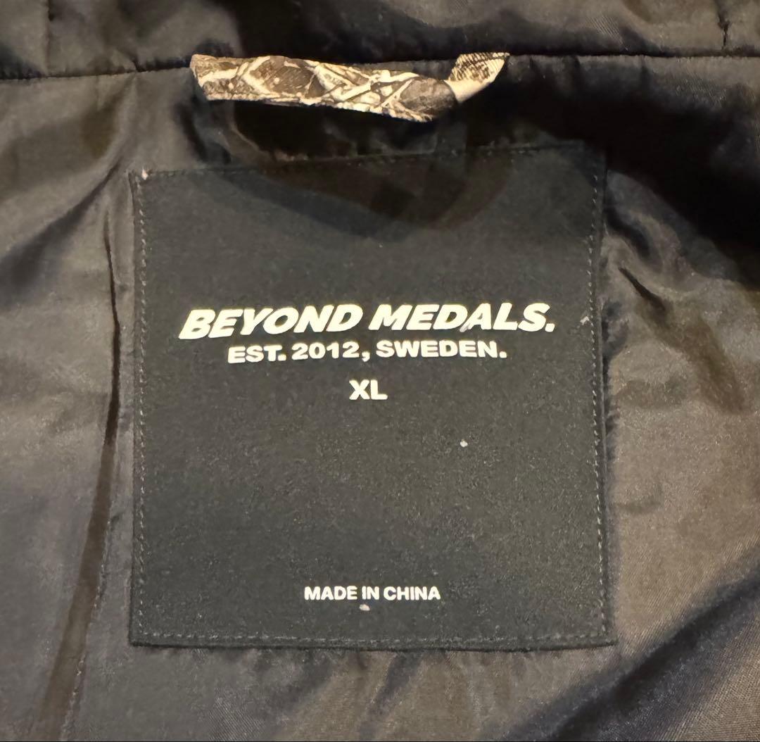 Beyond Medals Realtree 2L セットアップ Zip 上下