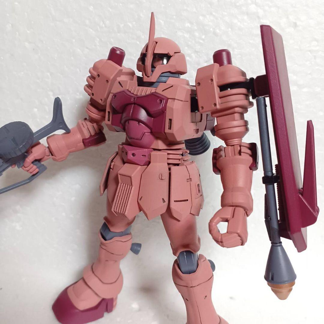 HG1/144ヅダ、グフ　シャア専用カラー風塗装作品