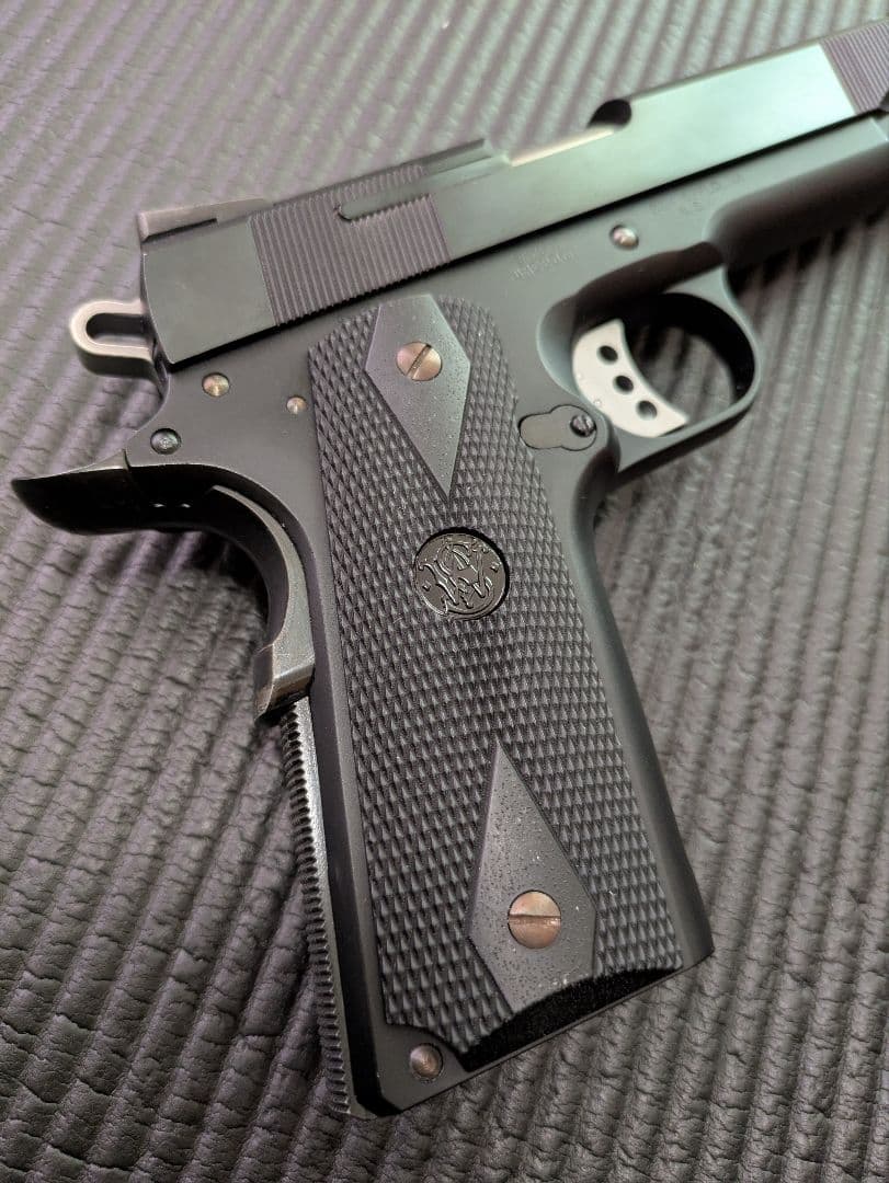 ウエスタンアームズ　Smith＆Wesson sw1911 scw2