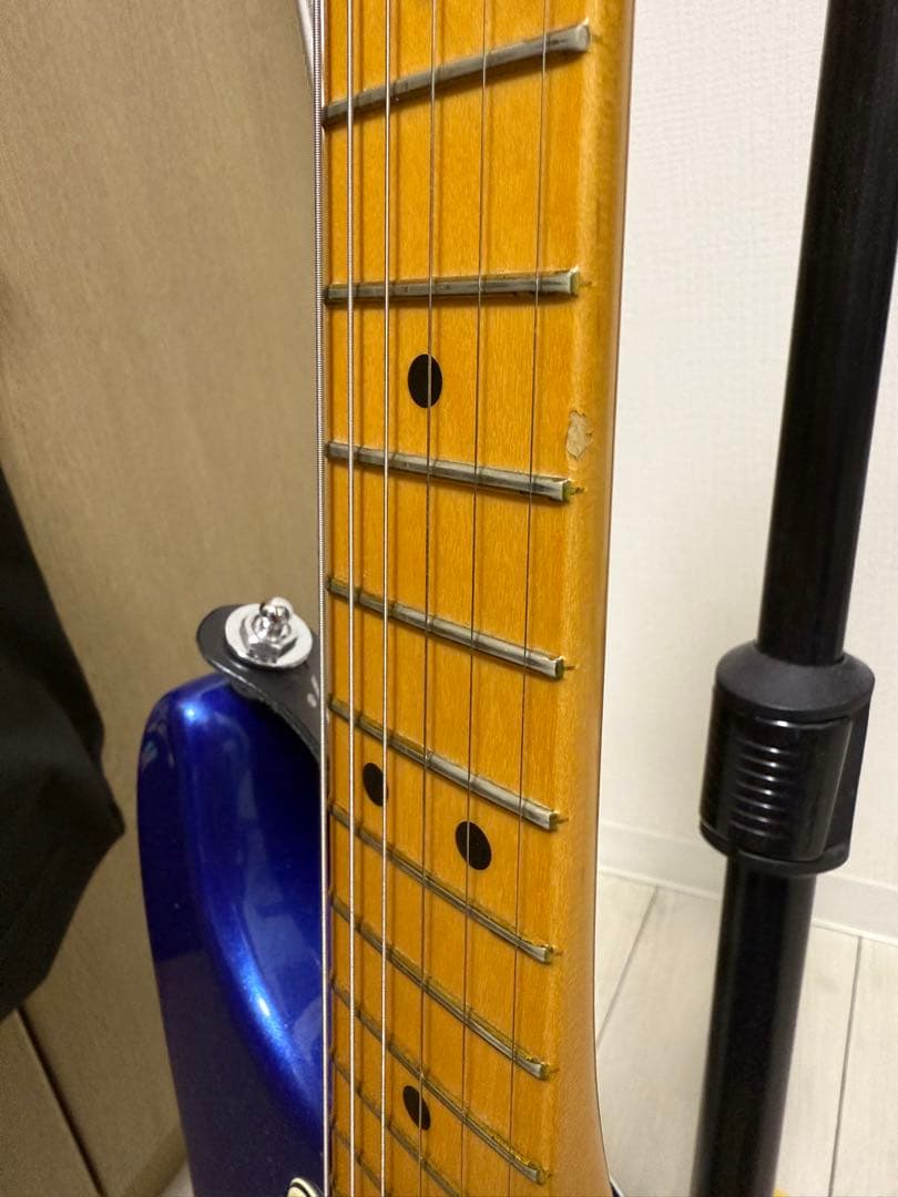 Fender American Ultra ストラトキャスターコブラブルー