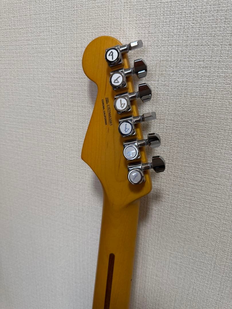 Fender American Ultra ストラトキャスターコブラブルー