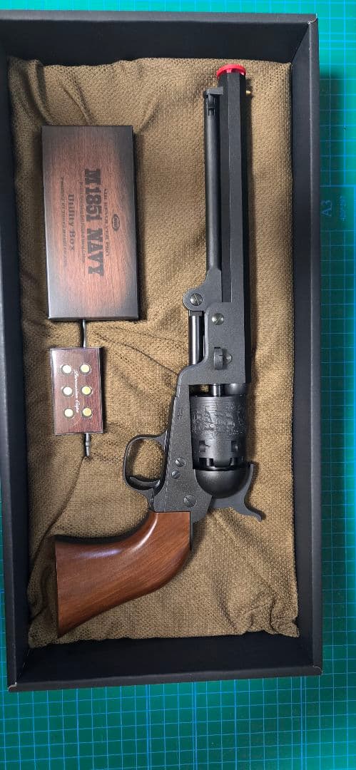東京マルイ M1851 NAVY リボルバー