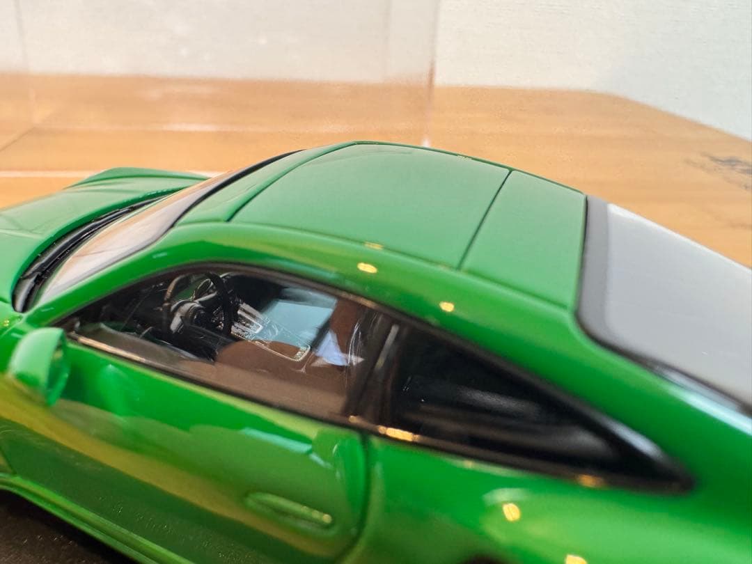 【MINICHAMPS】限定432台Porsche 911 Turbo S