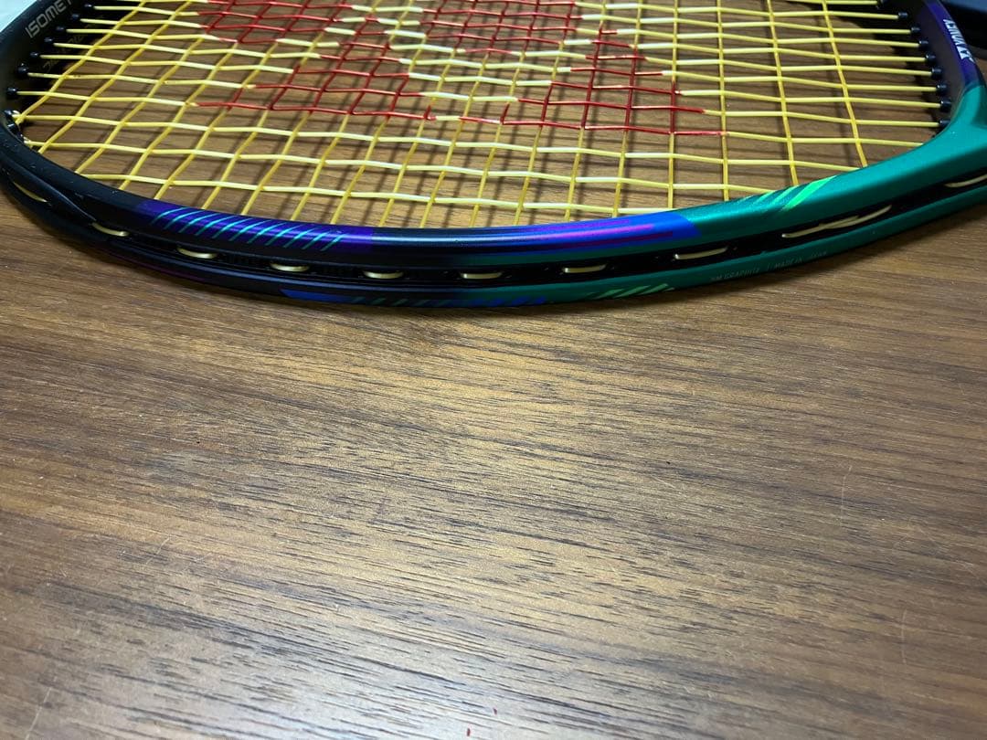 ヨネックス　YONEX VCORE PRO 100 ブイコアプロ100