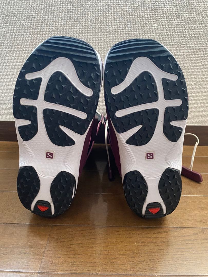 SALOMONスノボブーツ