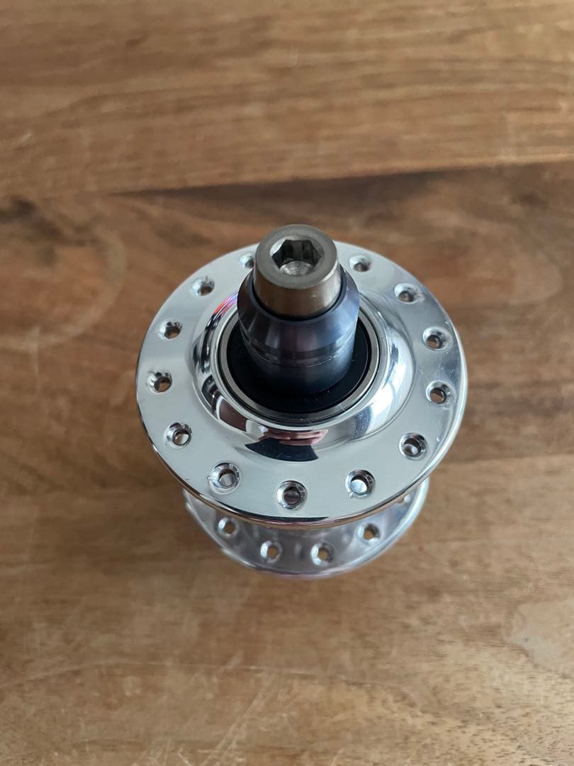 Philwood \"Pro\" Brompton Front Hub シルバー