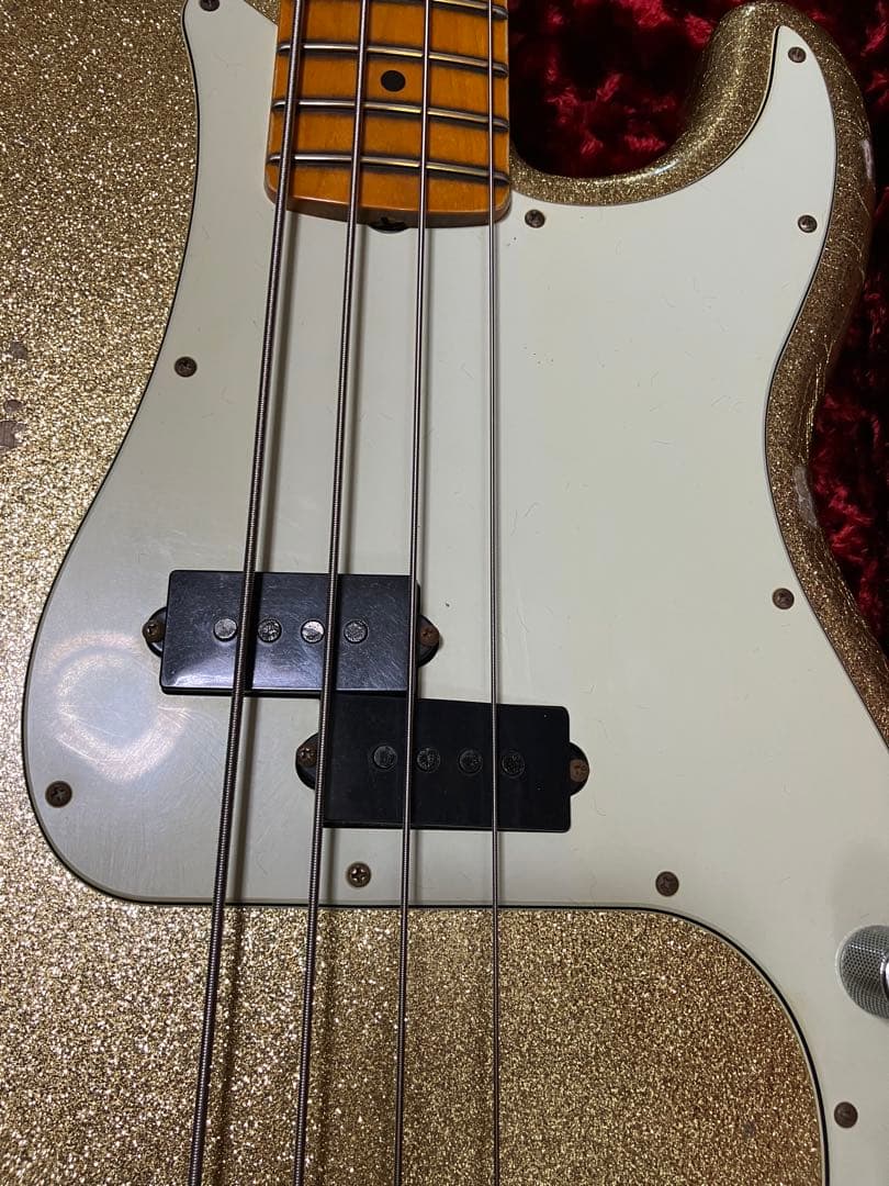 ベース J Fender Bass Heavy Relic Champagne Gold