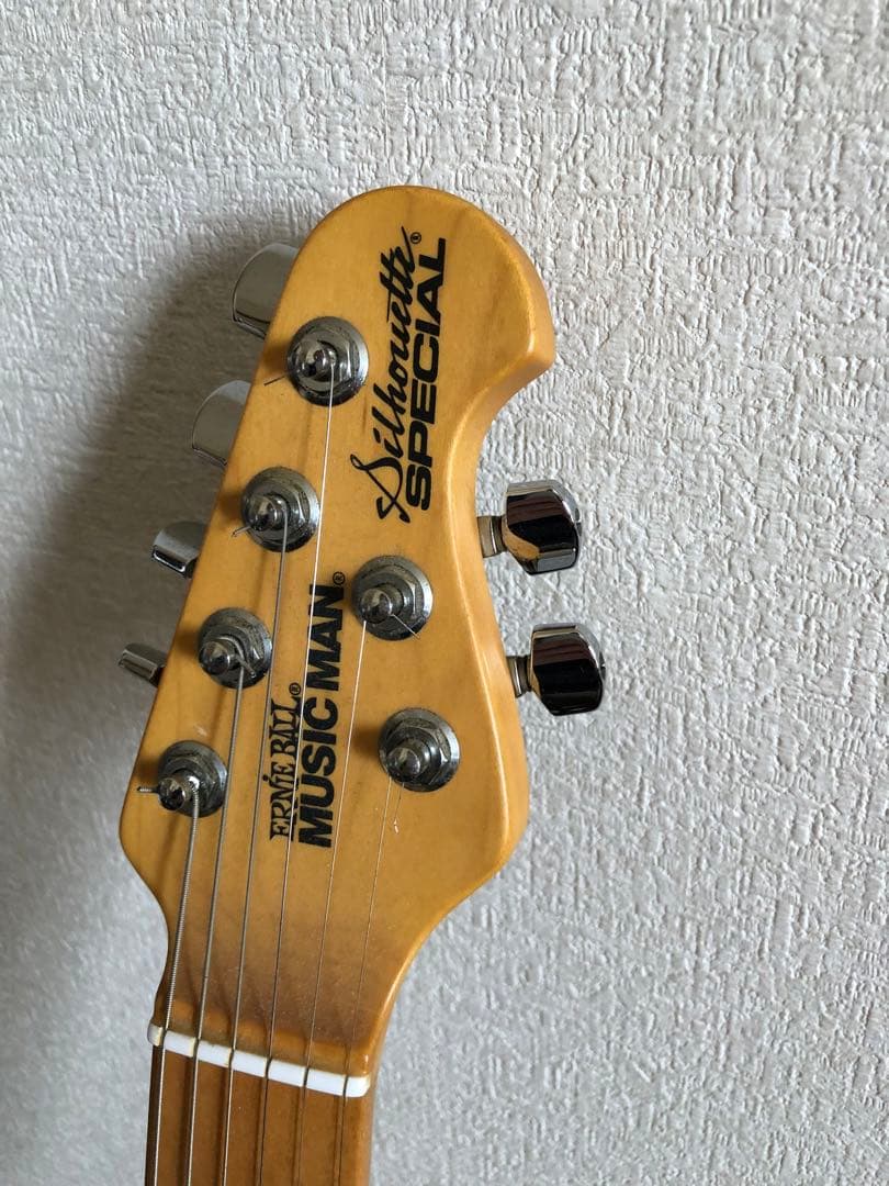 Musicman Silhouette Special HSS ミュージックマン