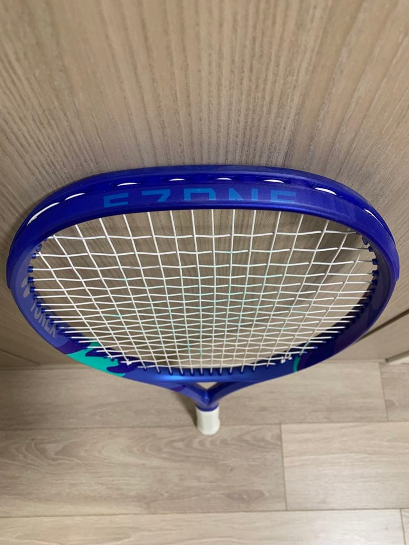 YONEX EZONE 100 2025 グリップ2