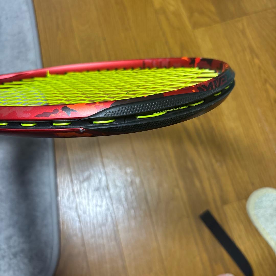 YONEX ジオブレイク70v タンゴレッド
