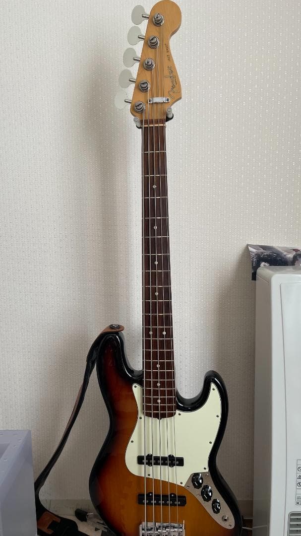 11/22(土)まで　Fender USA American JazzBassV