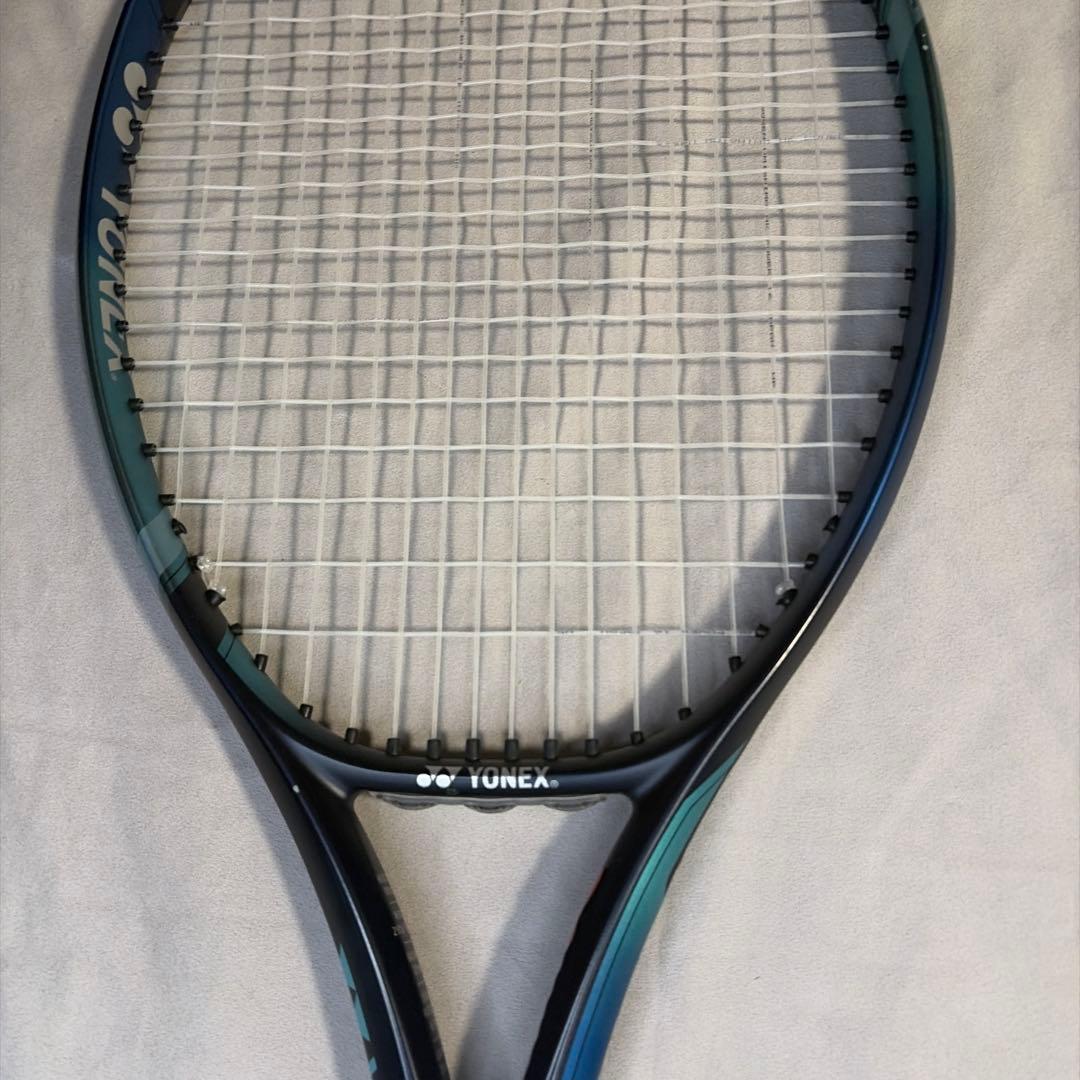 YONEX EZONE 100L テニスラケット　ケースグリップ付き　#1