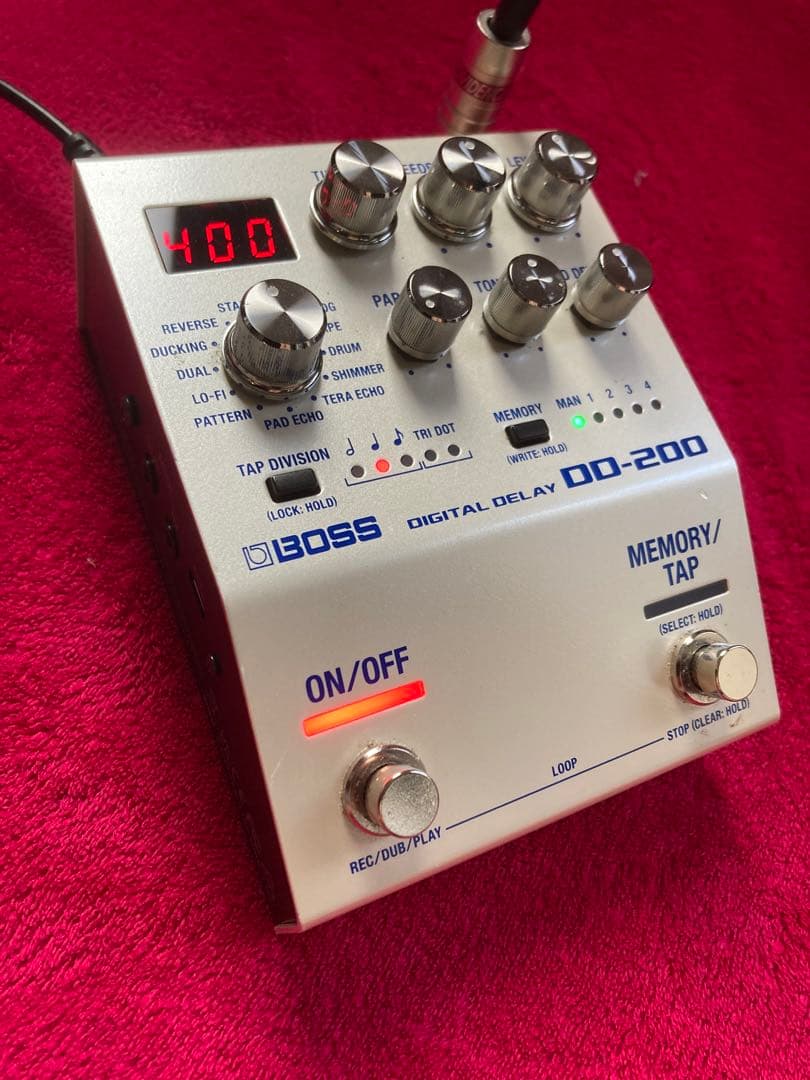 BOSS DD-200 DIGITAL DELAY（箱付・取説添付）
